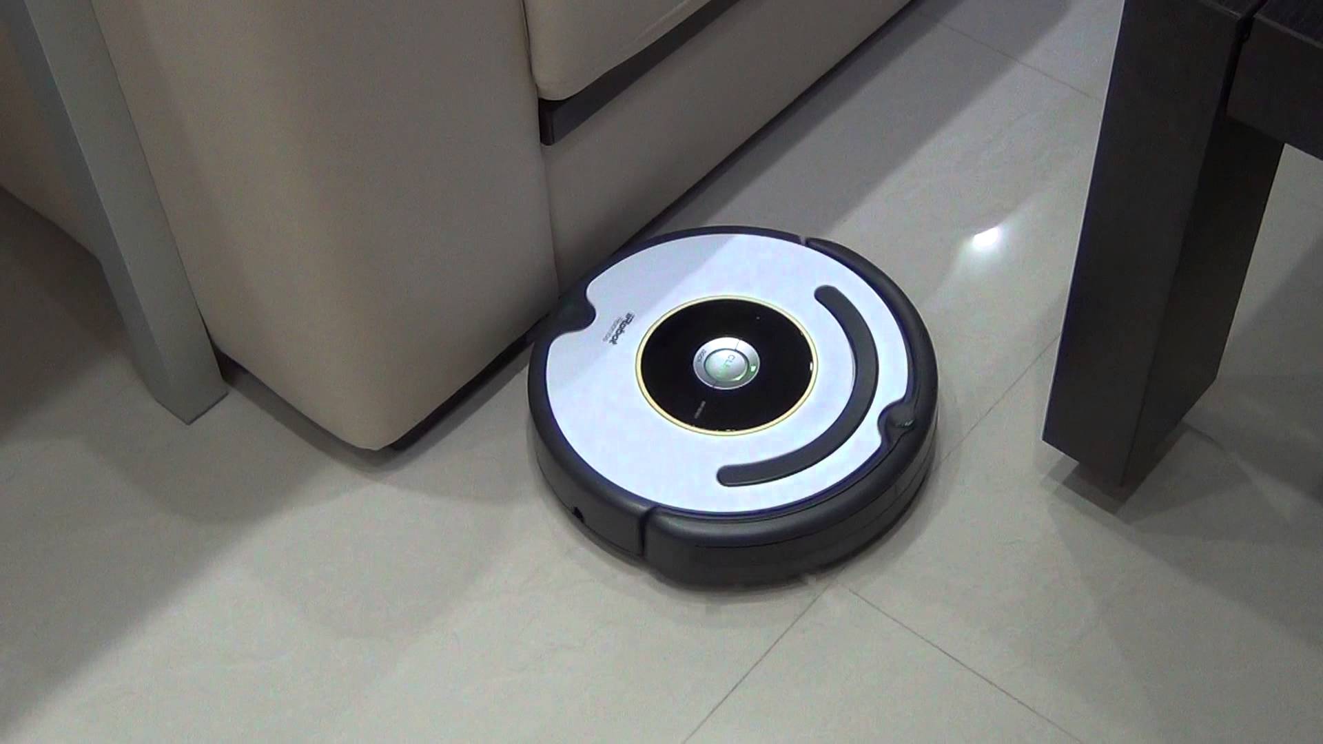 iRobot Roomba 620 - Robotický vysavač | Alza.cz